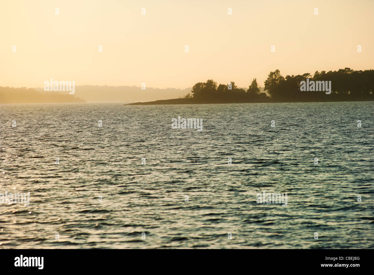 Archipelago coasts hi-res stock photography and images - Alamy