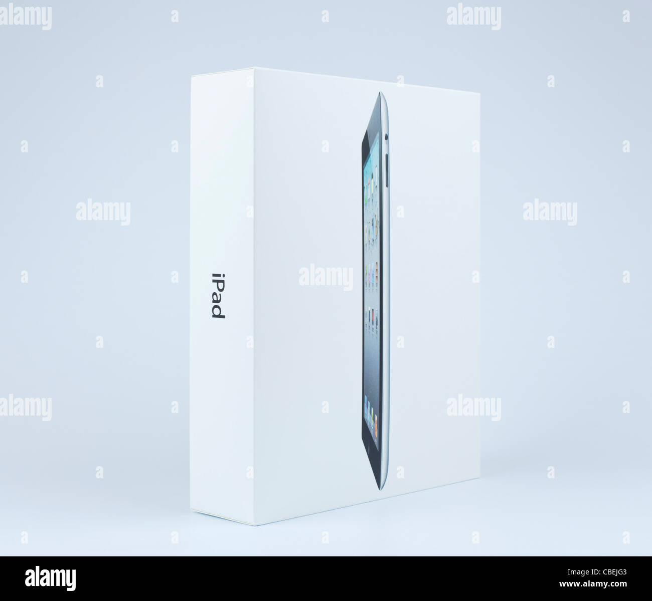 Ipad 2 box on a white background Stock Photo - Alamy