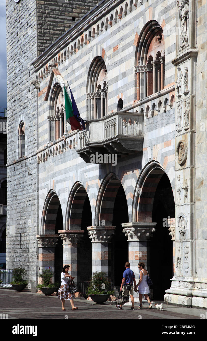 Como duomo hi-res stock photography and images - Alamy