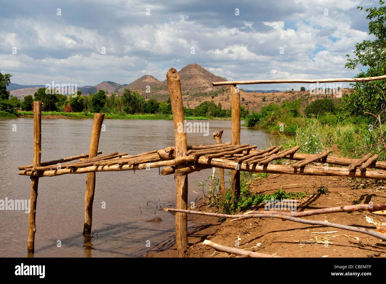 Traditional landing stage at the Blue Nile river crossing on the ...