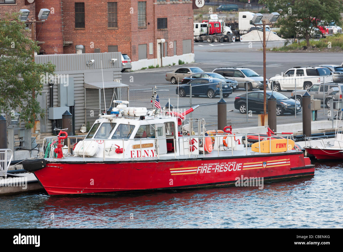 Fdny fire boat kevin kane hi-res stock photography and images - Alamy