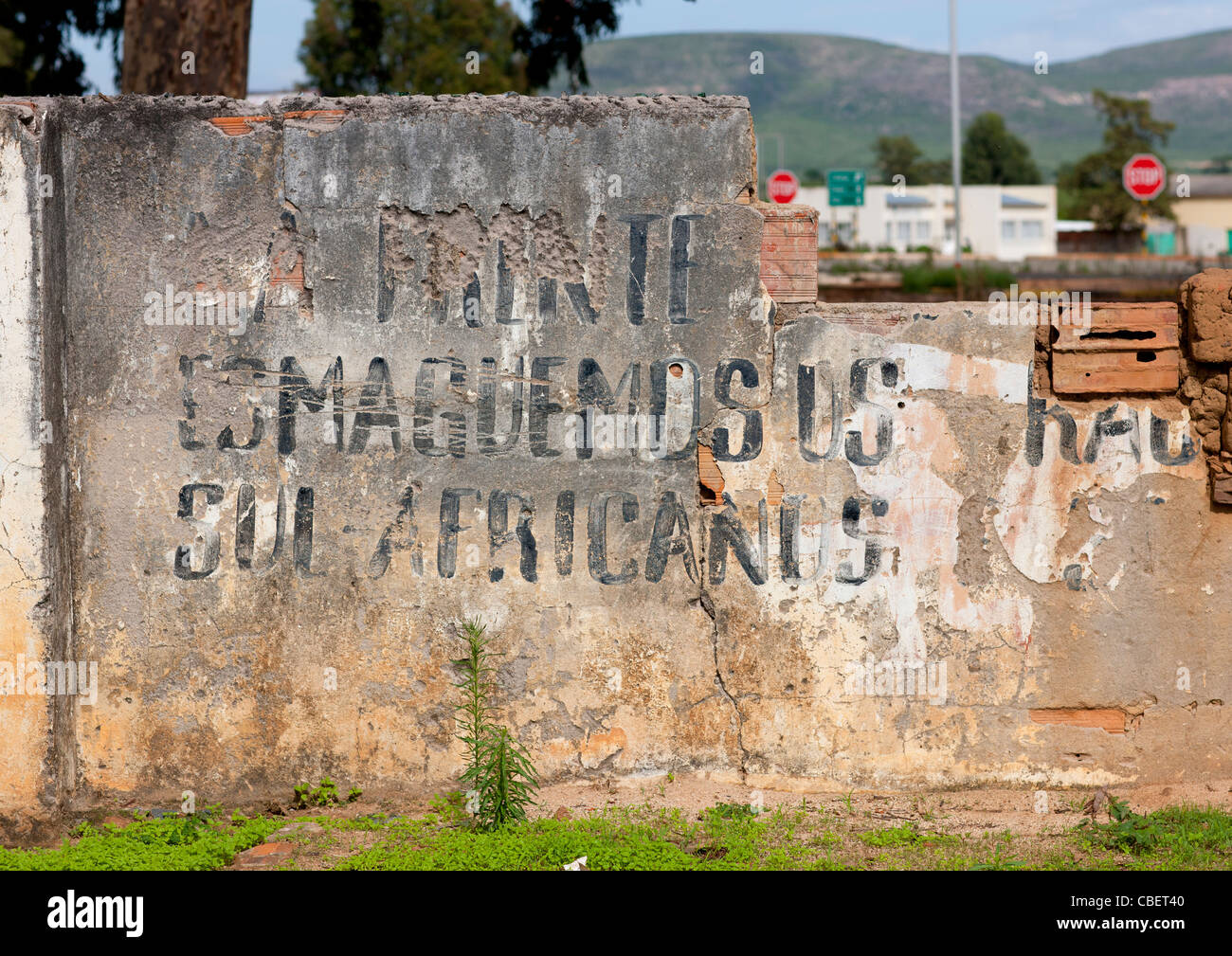 Old Communist Propaganda On A Wall In Ruins, Lubango, Angola Stock ...