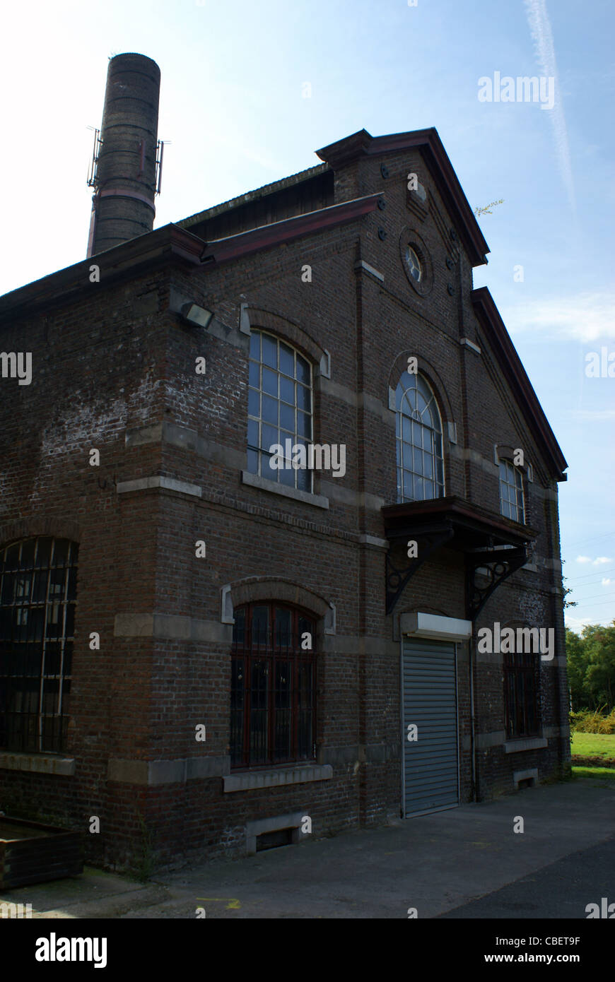 Manufacture of bricks hi-res stock photography and images - Alamy