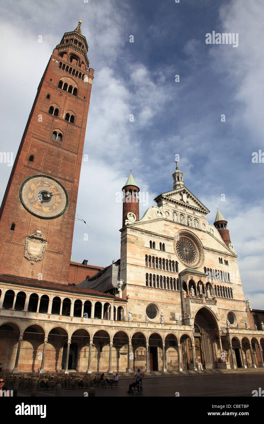 Cremona monuments hi-res stock photography and images - Alamy