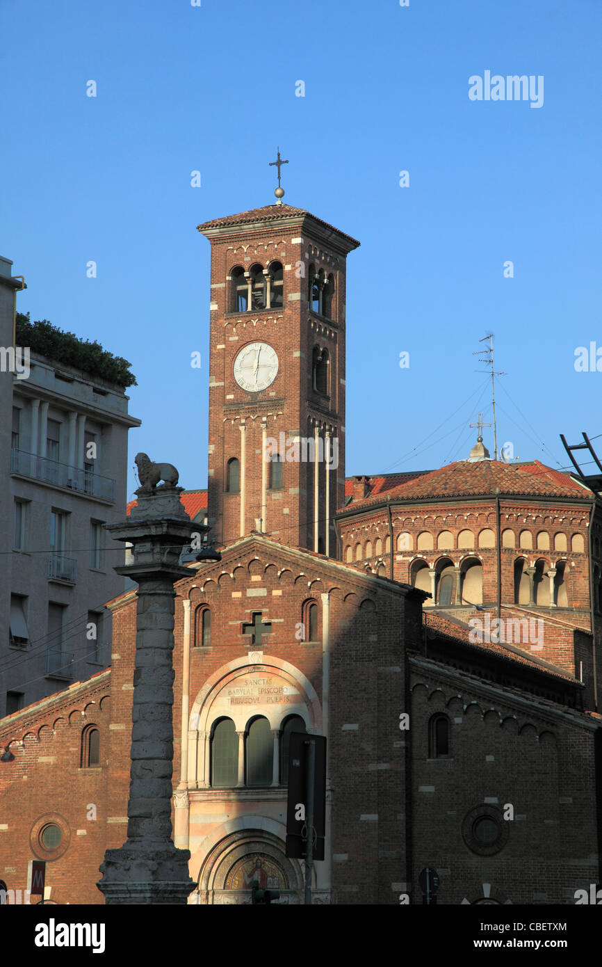 San babila church milan hi-res stock photography and images - Alamy