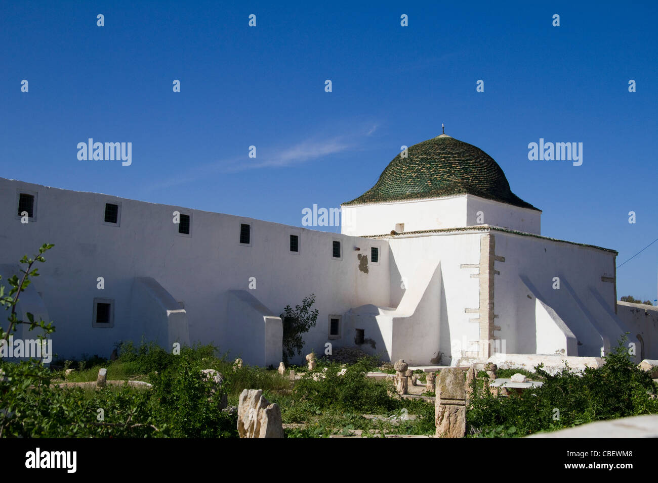 Mosque and cemetery, Houmt Souk, Djerba, Tunis, North Africa Stock ...