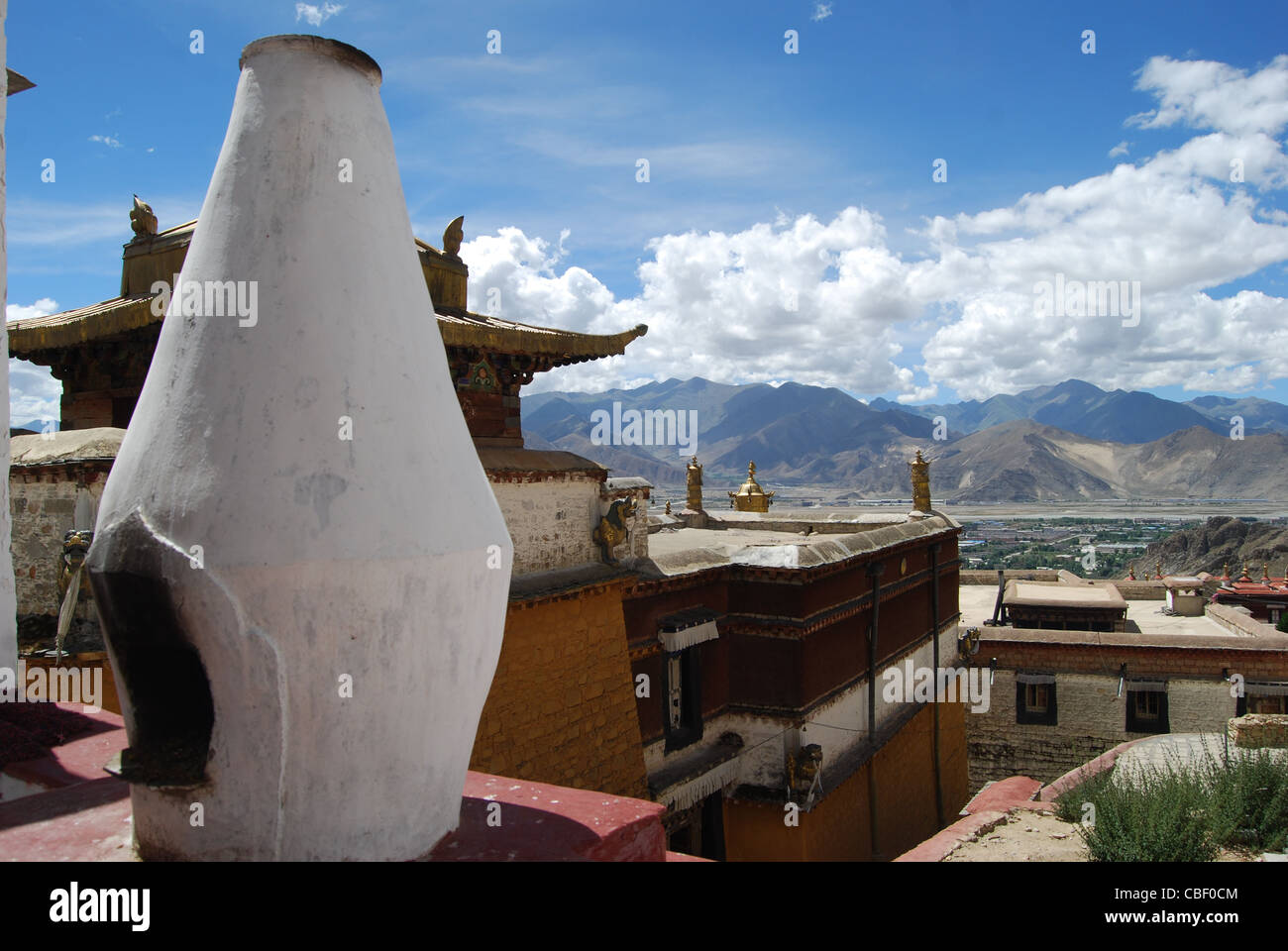 Tibetan landscapes hi-res stock photography and images - Alamy