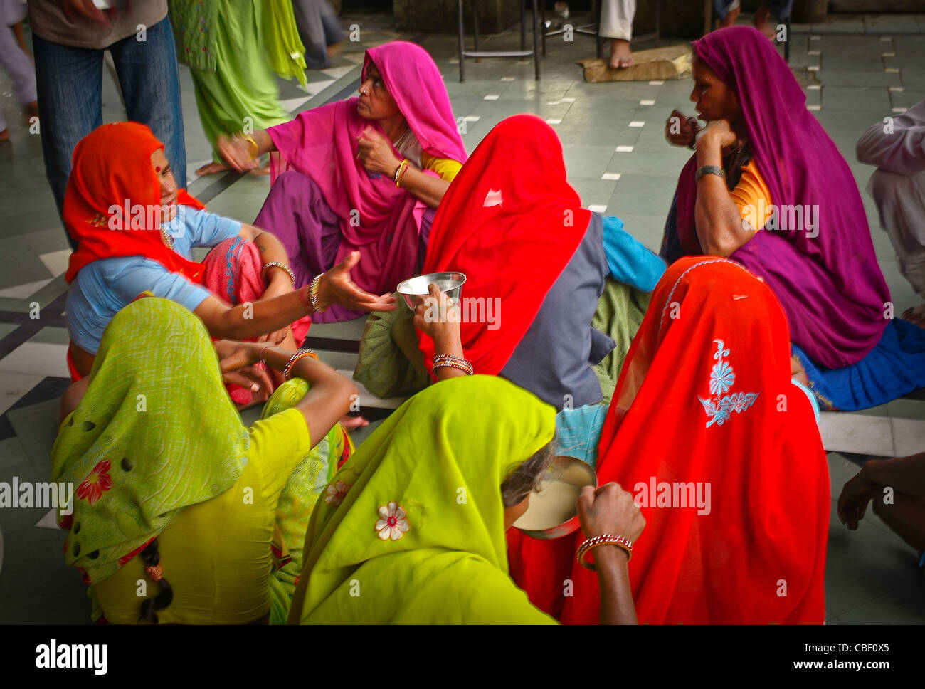 Amritsar, Golden Temple visiting the "turban People of India ...