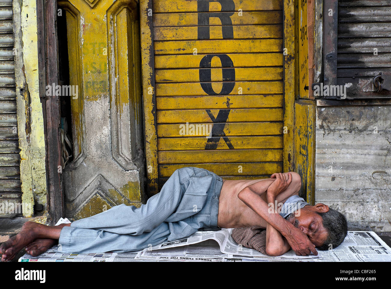 BOMBAY Mumbai Indian Glance, Homeless in Mumbai Stock Photo - Alamy