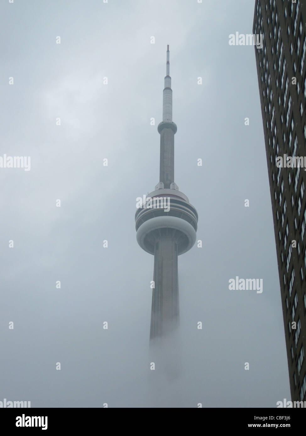CN tower, Toronto Canada, shrouded in mist Stock Photo - Alamy