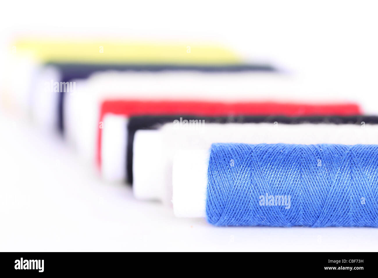 Colour threads hi-res stock photography and images - Alamy