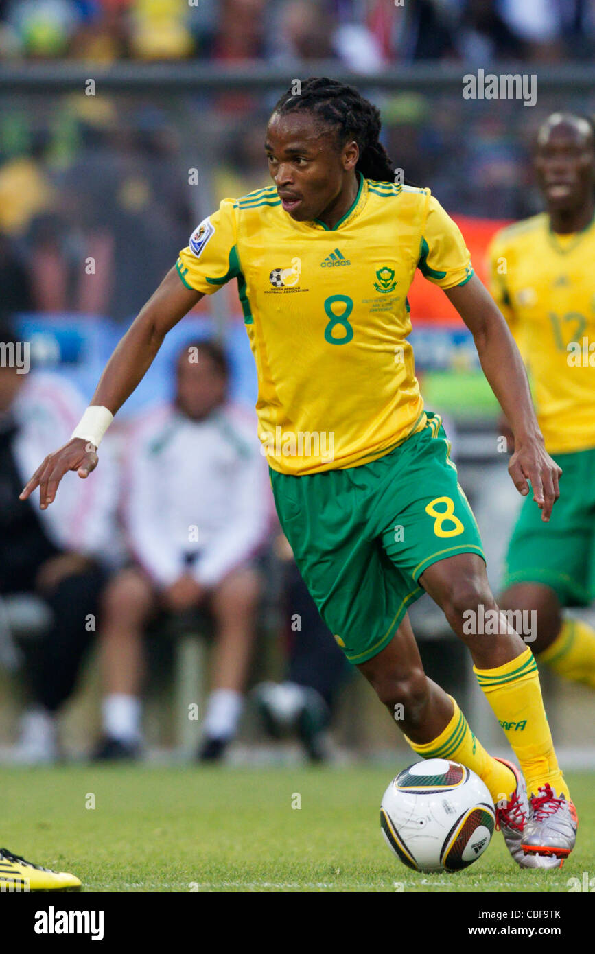 Siphiwe tshabalala 2010 hi-res stock photography and images - Alamy