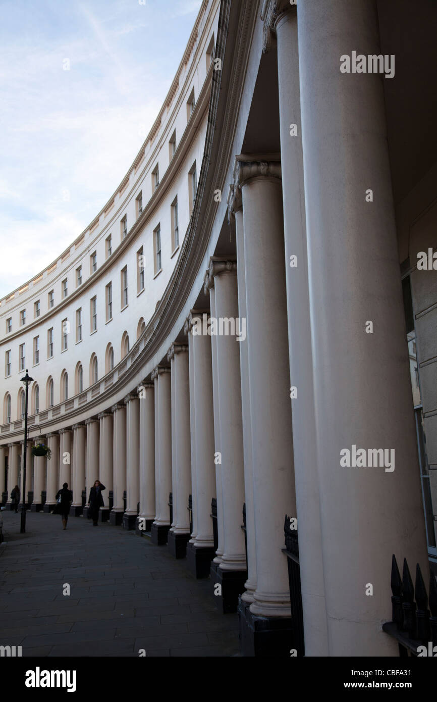 Park crescent london hi-res stock photography and images - Alamy