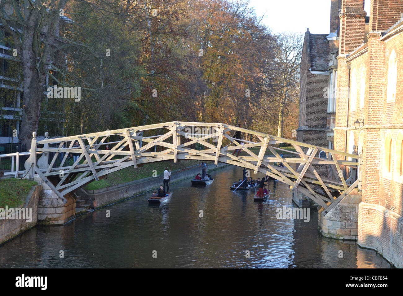 The Mathematical bridge which is said to be designed by Sir Isaac ...