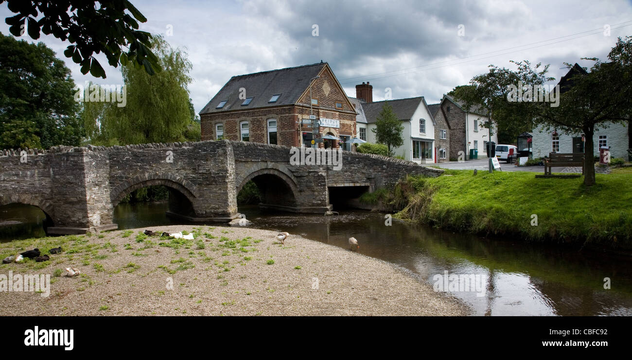 Clun house hi-res stock photography and images - Alamy