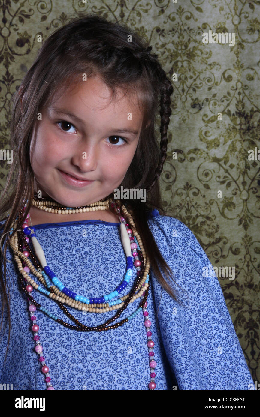 Native American Lakota Sioux Indian girl Stock Photo - Alamy