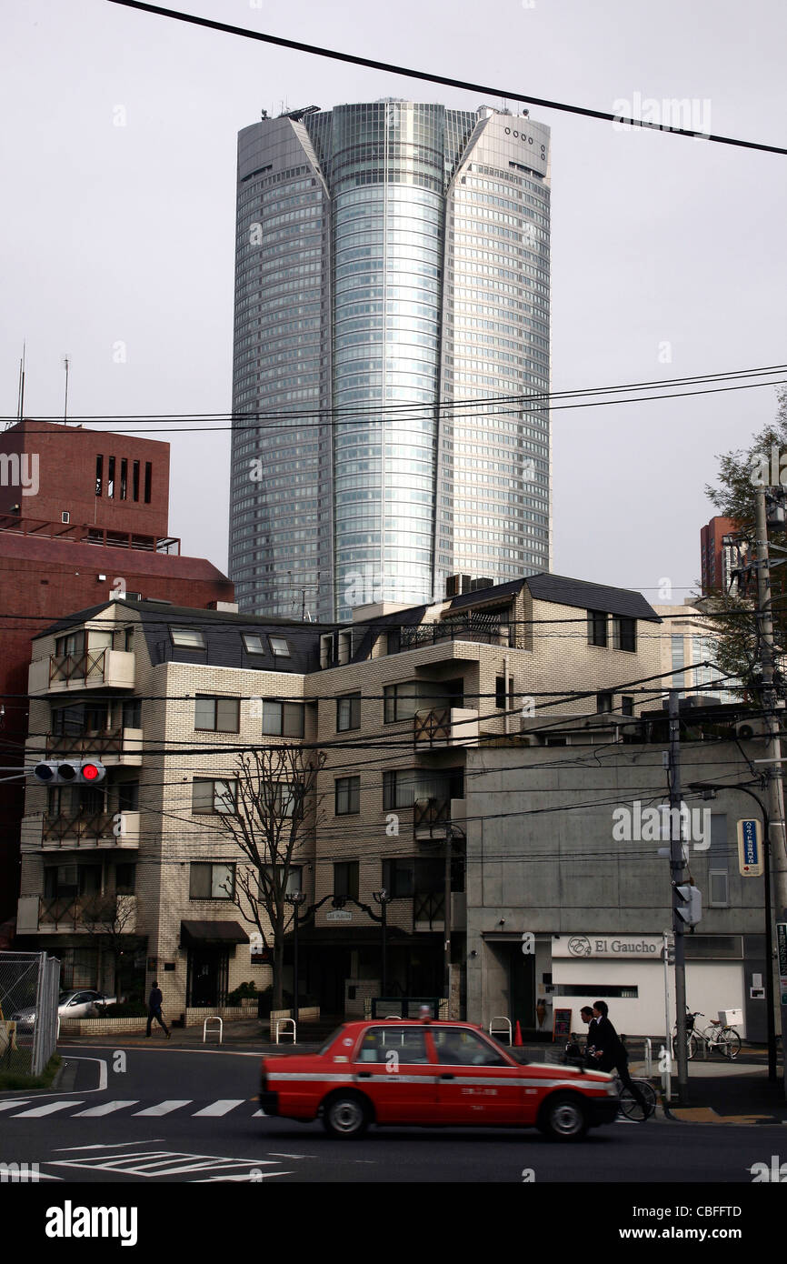 Roppongi building hi-res stock photography and images - Alamy