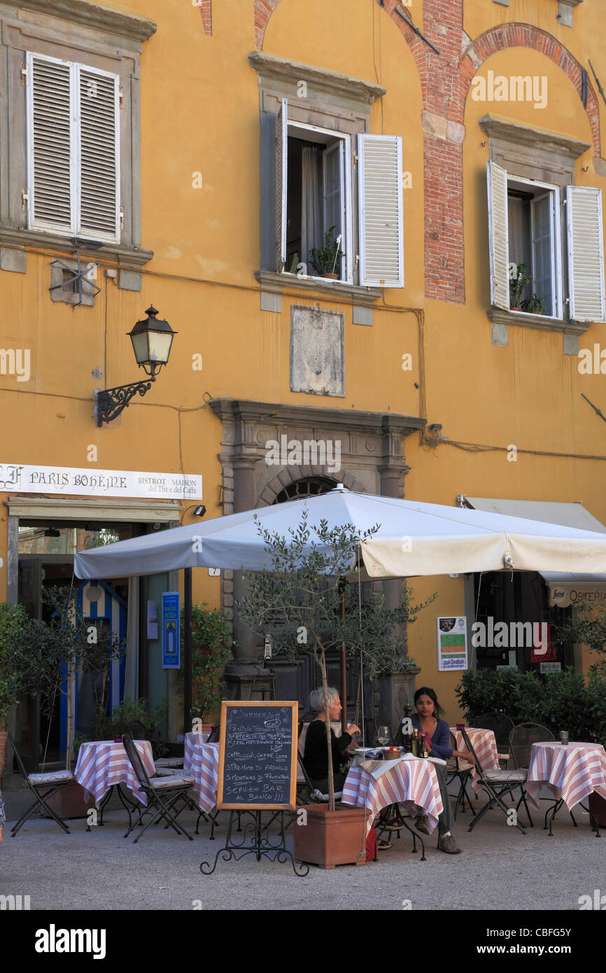 Italy, Tuscany, Lucca, Piazza Cittadella, cafe Stock Photo - Alamy