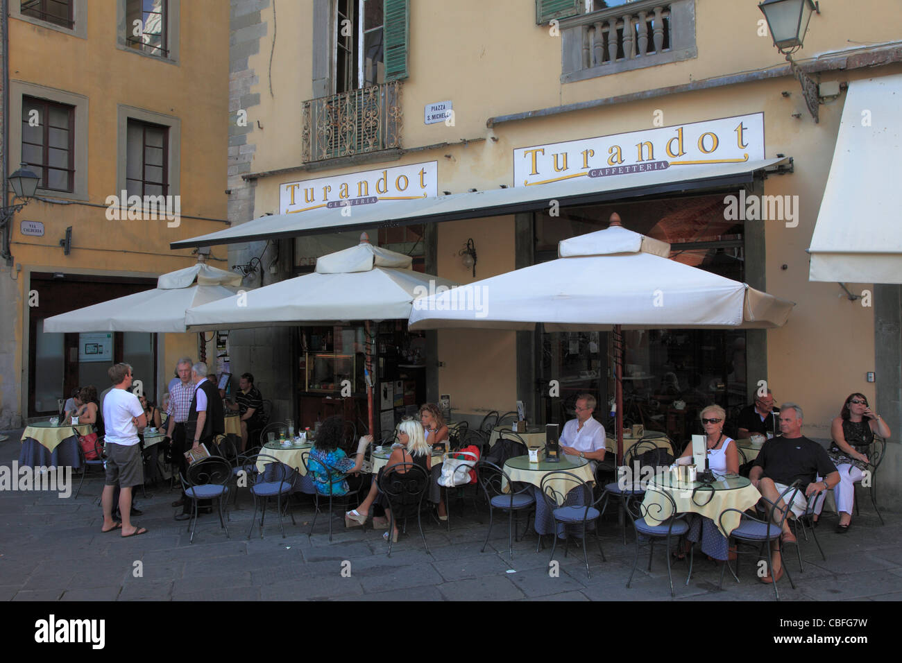 Italy, Tuscany, Lucca, Piazza San Michele, cafe, people Stock Photo - Alamy