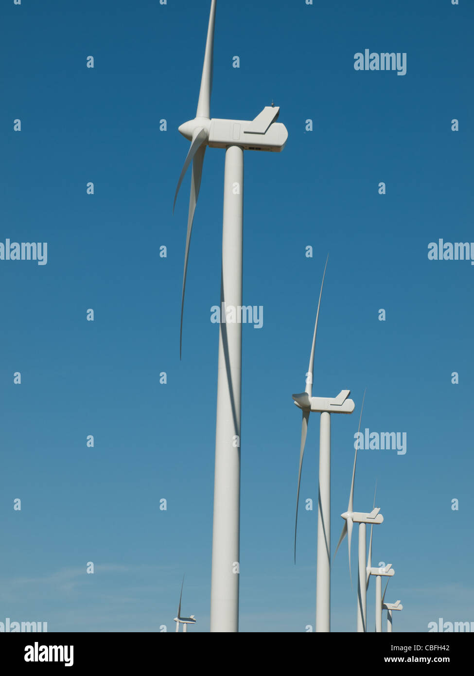 Wind turbines farm in Eastern Colorado Stock Photo - Alamy