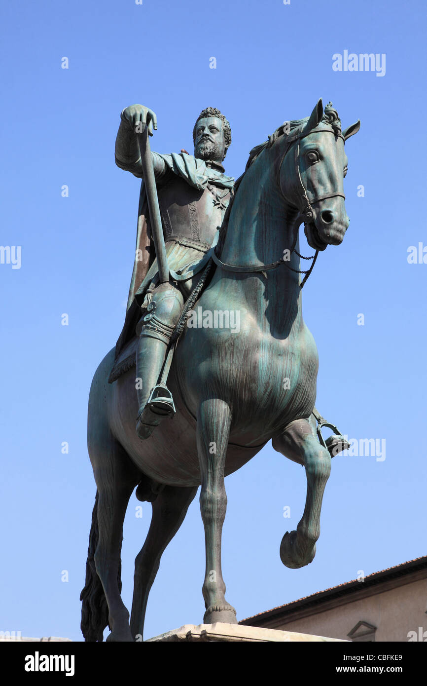 Italy, Tuscany, Florence, Ferdinand I statue Stock Photo - Alamy