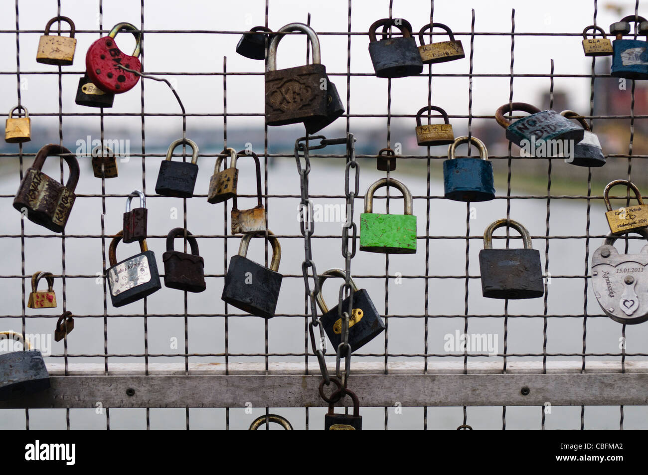 Bridge lover locks hi-res stock photography and images - Alamy