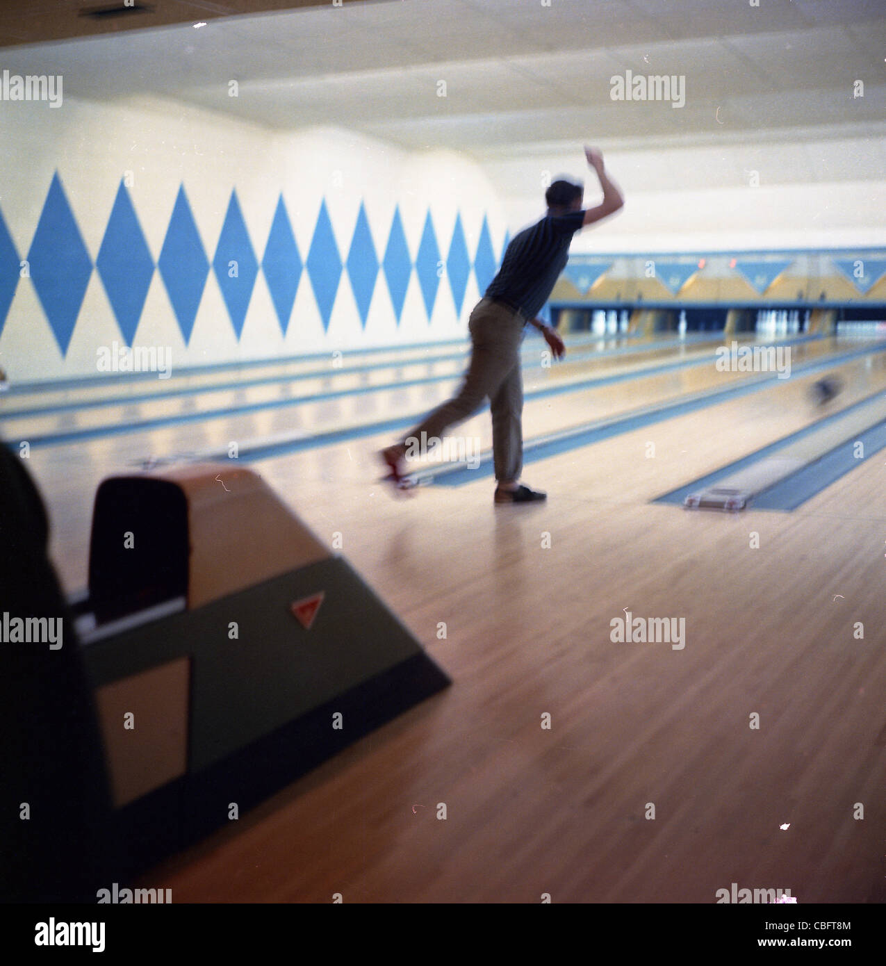 Bowling alley los angeles hi-res stock photography and images - Alamy