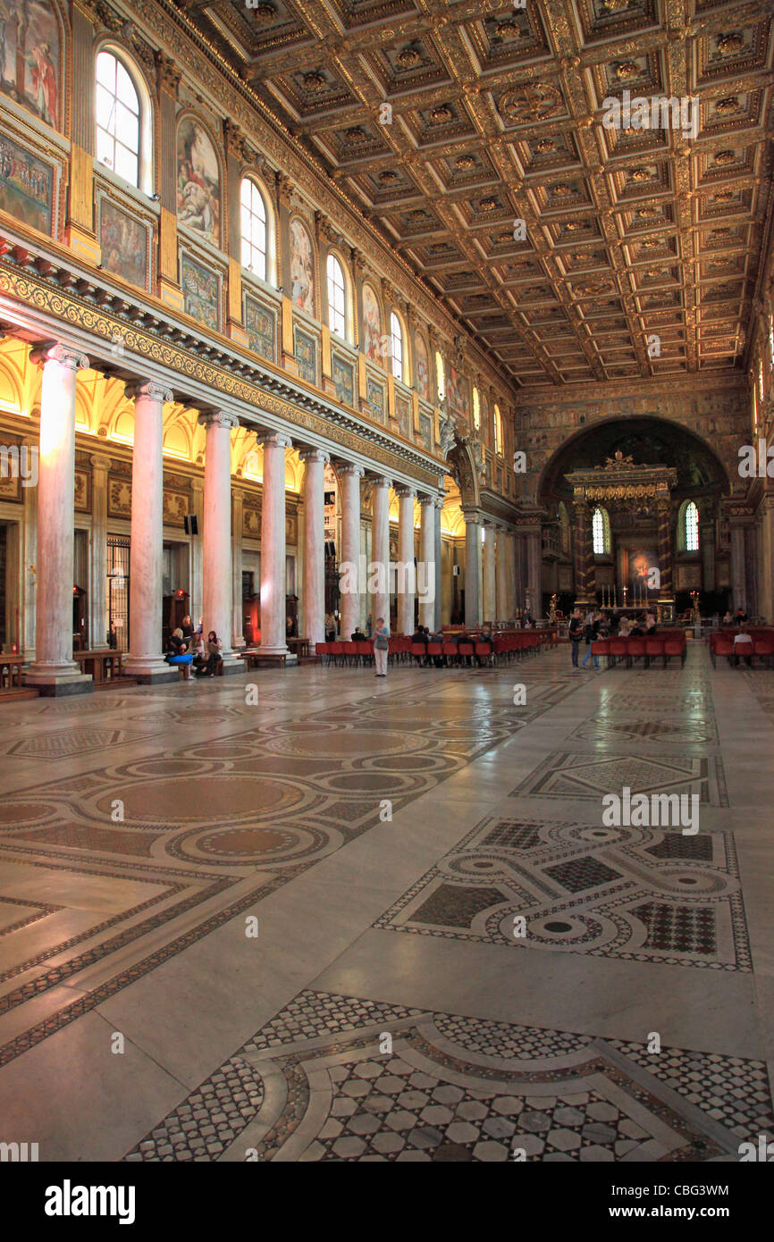 Santa maria maggiore interior hi-res stock photography and images - Alamy