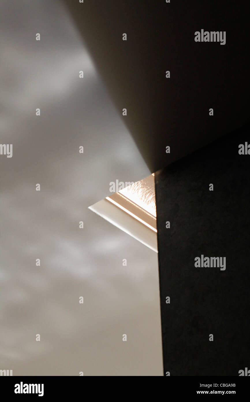 Ceiling corner hi-res stock photography and images - Alamy