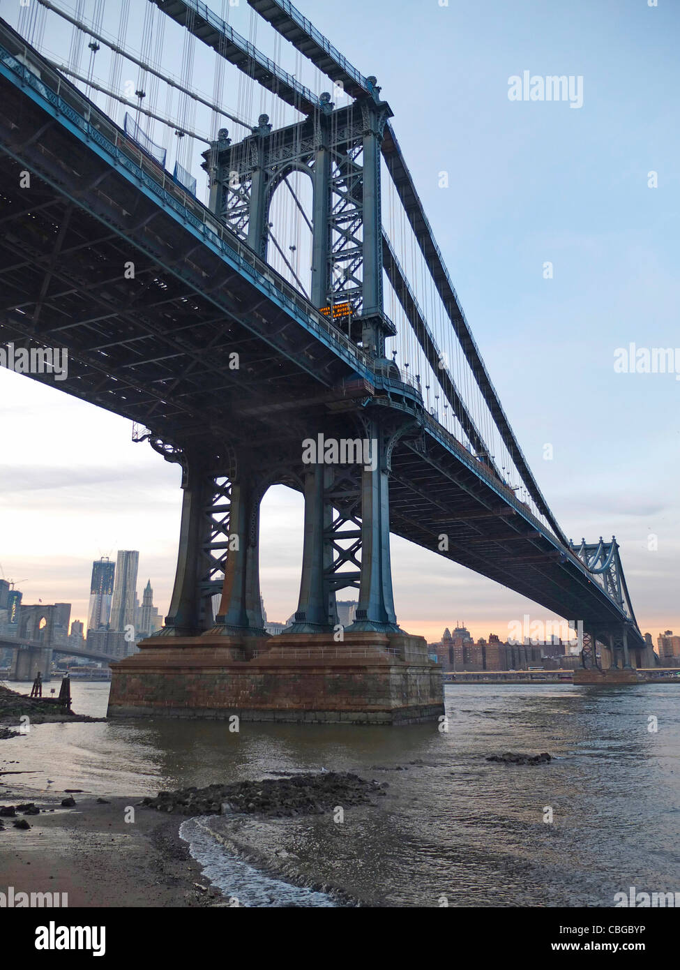 manhattan bridge New York City Stock Photo - Alamy