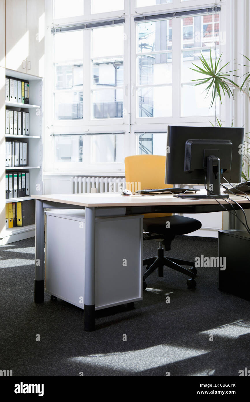 Peaceful office environment Stock Photo - Alamy