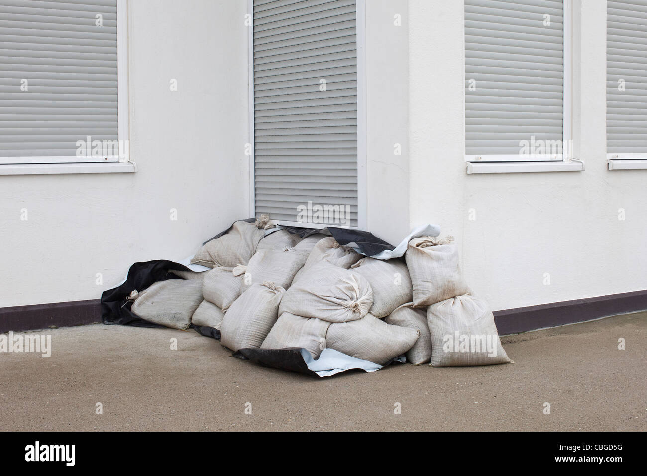 Sandbag stack to stop flooding Stock Photo - Alamy