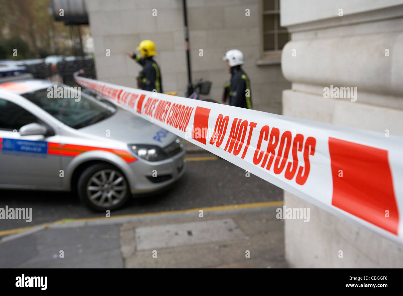 Fire scene tape hi-res stock photography and images - Alamy