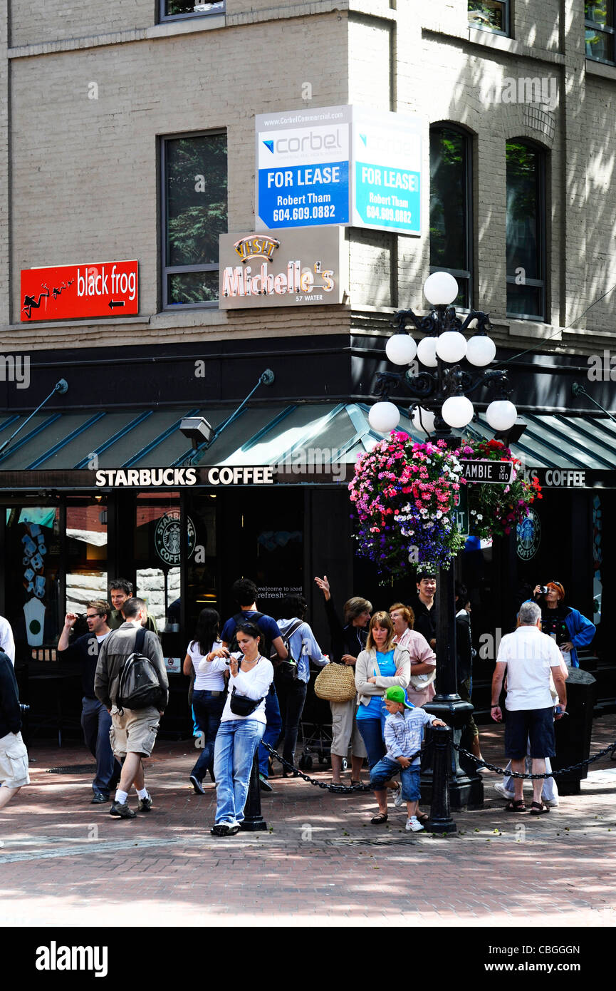 Outside Starbucks Stock Photos & Outside Starbucks Stock Images - Alamy