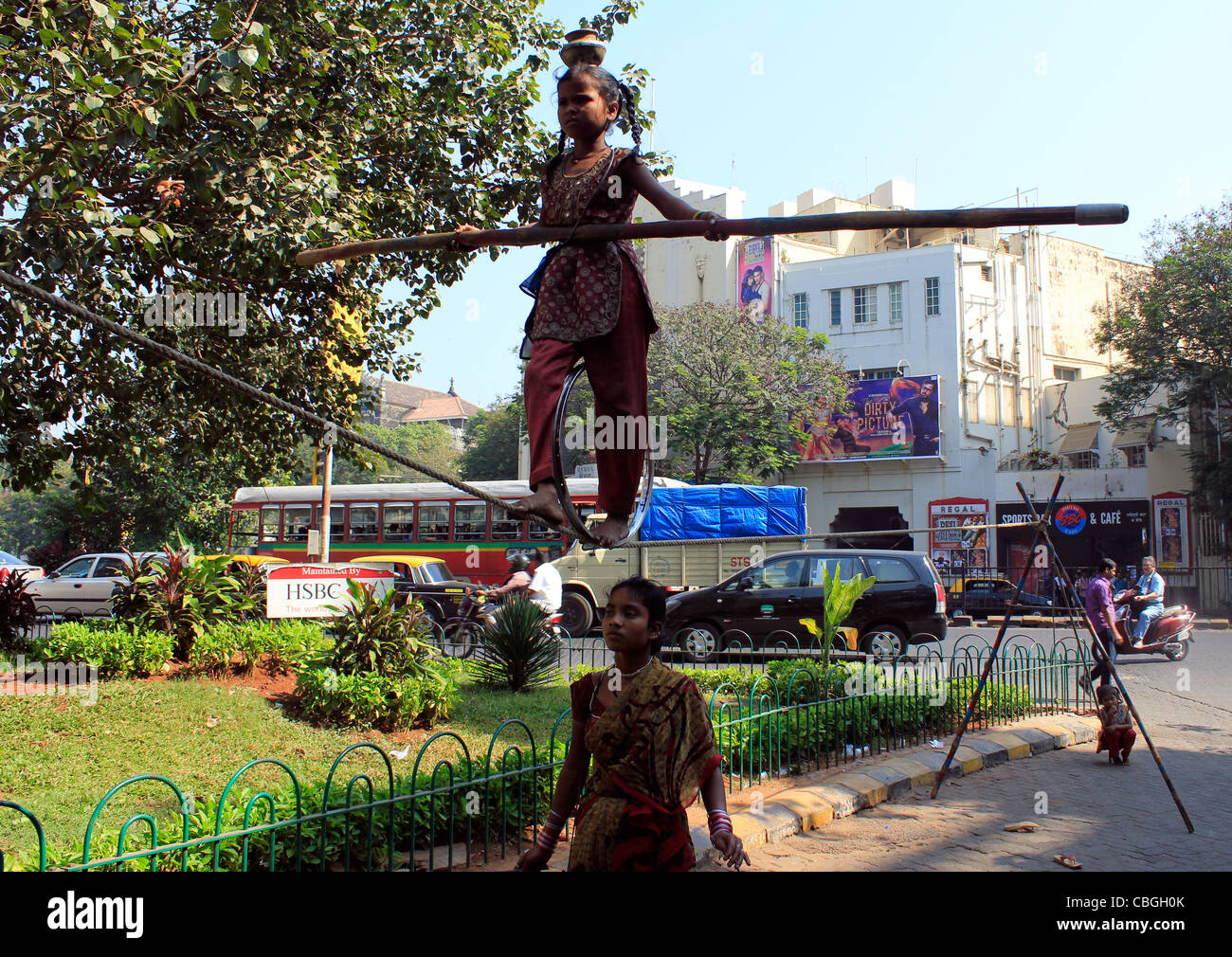 Tight rope walk hi-res stock photography and images - Alamy