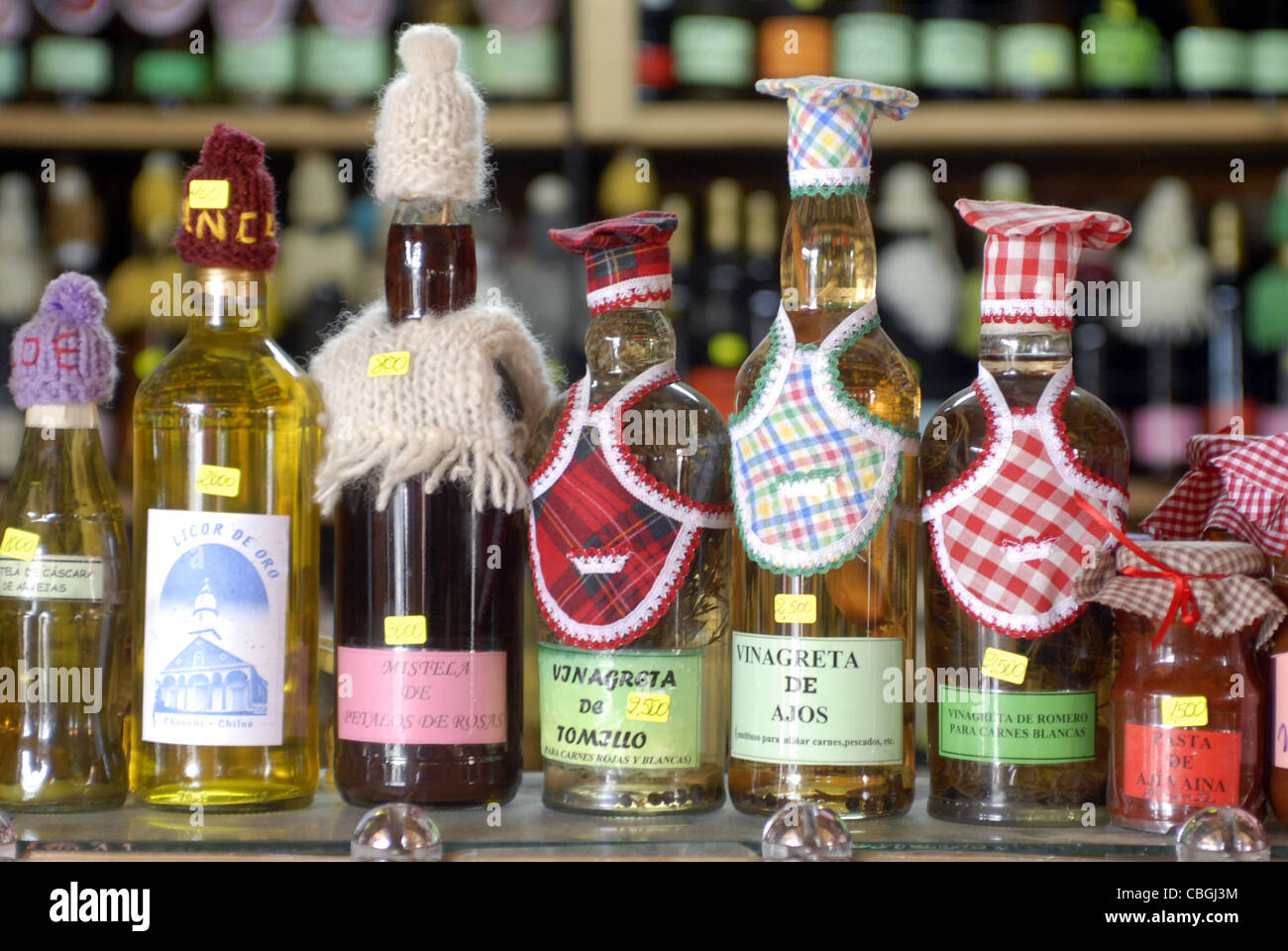 Pisco bottle chile hi-res stock photography and images - Alamy