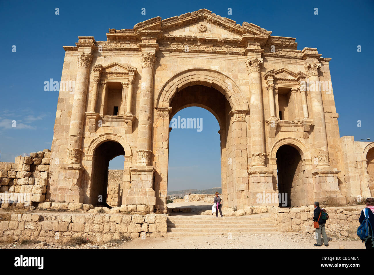 Hadrian's Gate, Jerash, Jordan Stock Photo - Alamy