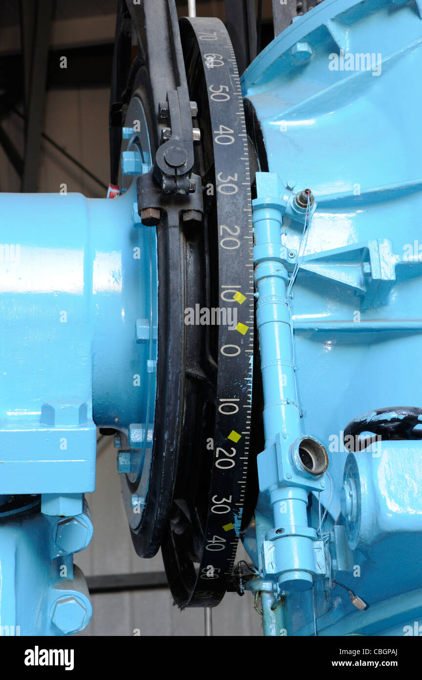 Reflecting telescope hi-res stock photography and images - Alamy