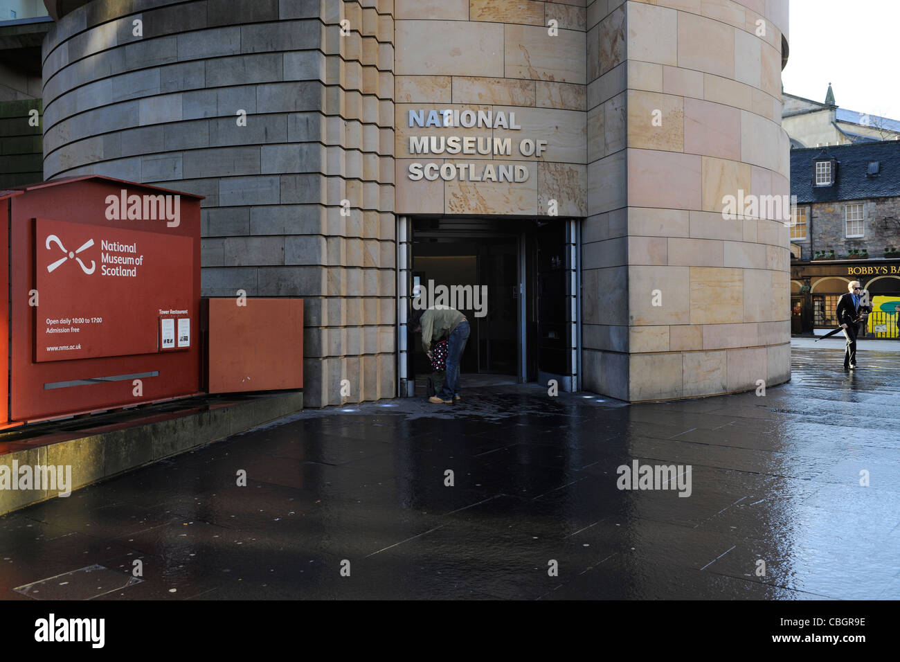 Edinburgh national museum scotland hi-res stock photography and images ...