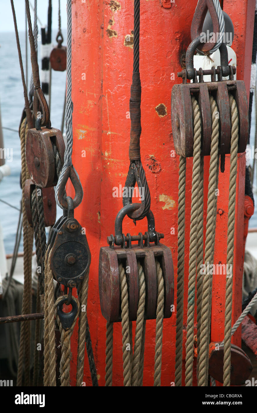 vessel equipment. Rigging Stock Photo - Alamy