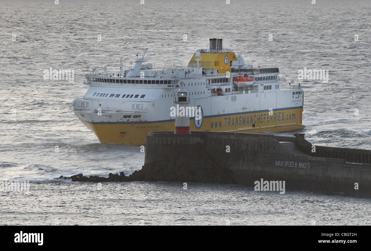 Seven sisters dieppe ferry hi-res stock photography and images - Alamy