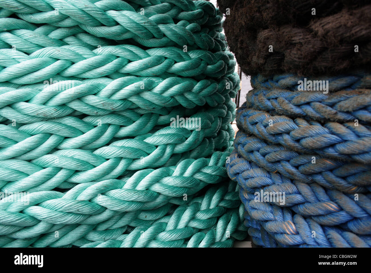 vessel equipment. Rigging. rope Stock Photo - Alamy