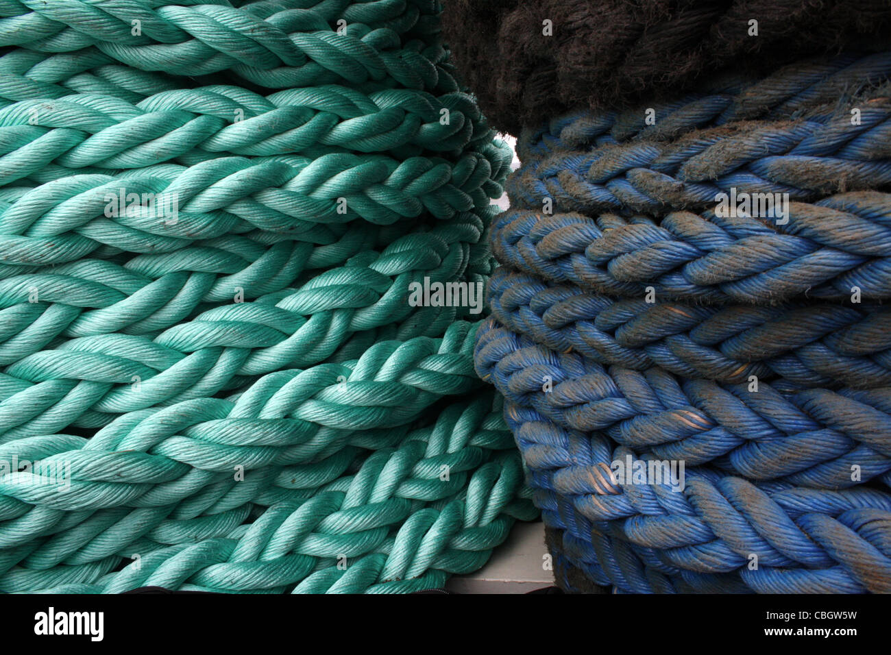 vessel equipment. Rigging. rope Stock Photo - Alamy
