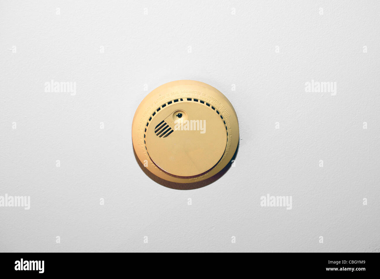 Ceiling fire alarm Stock Photo - Alamy