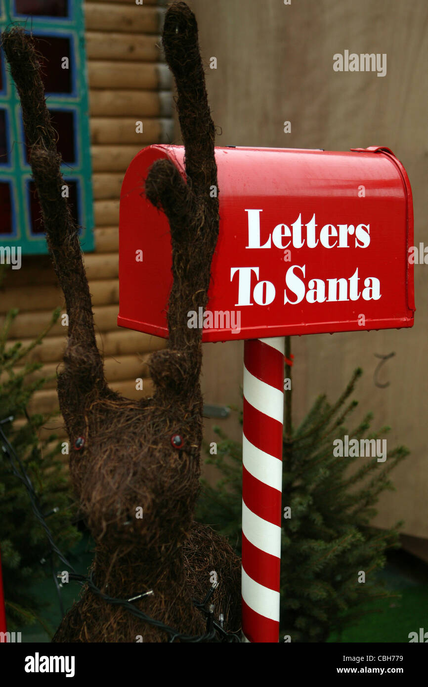 Letters to santa postbox hi-res stock photography and images - Alamy