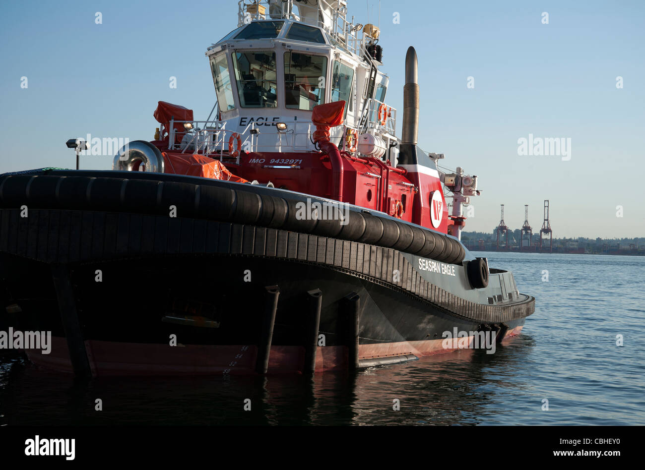 British tugboat hi-res stock photography and images - Alamy