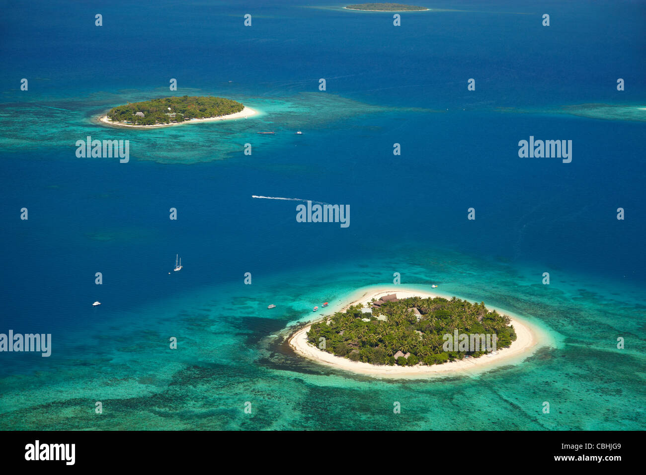 Beachcomber island resort and treasure island resort in distance hi-res ...