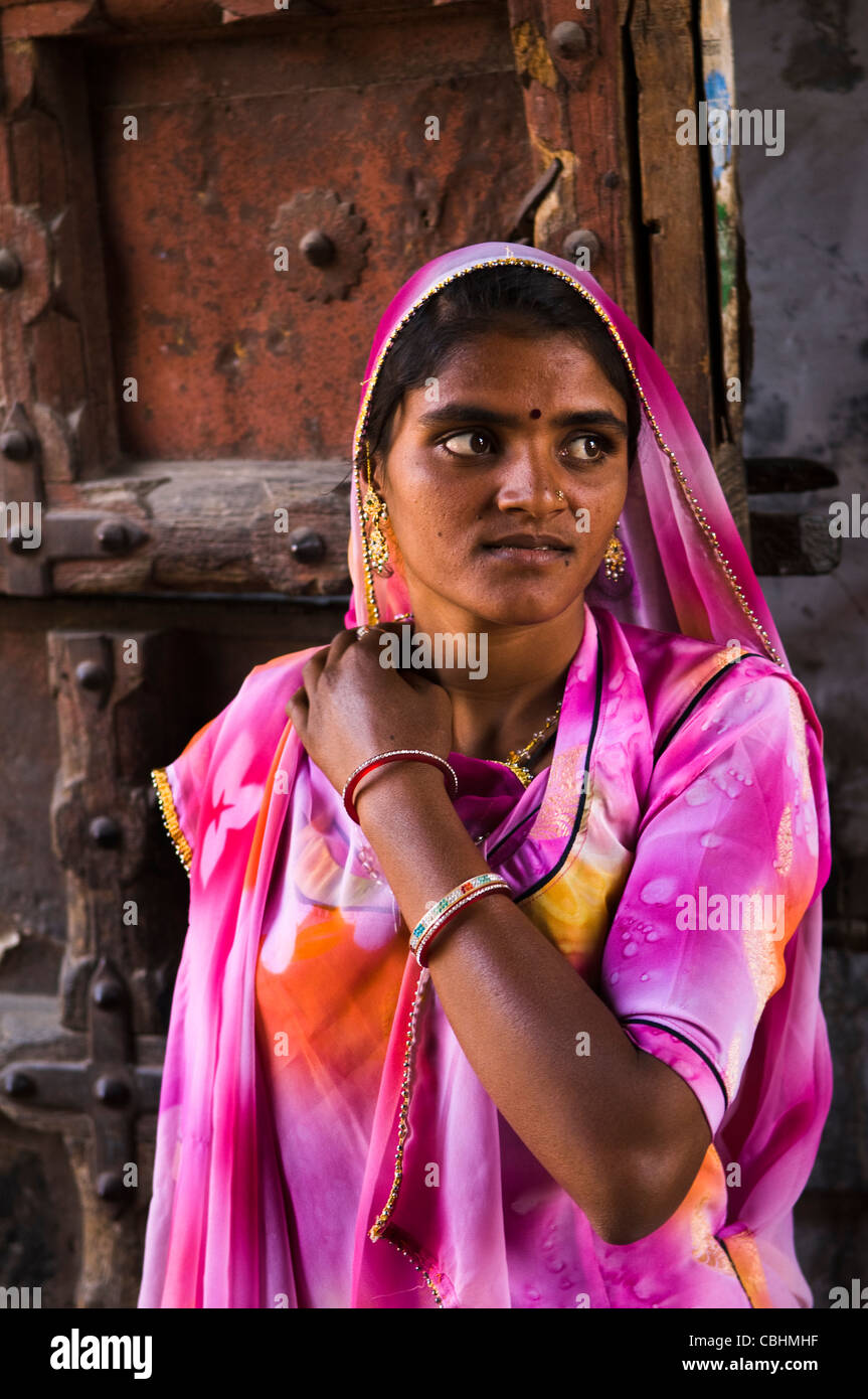 Portrait of a colorful Rajasthani woman Stock Photo - Alamy
