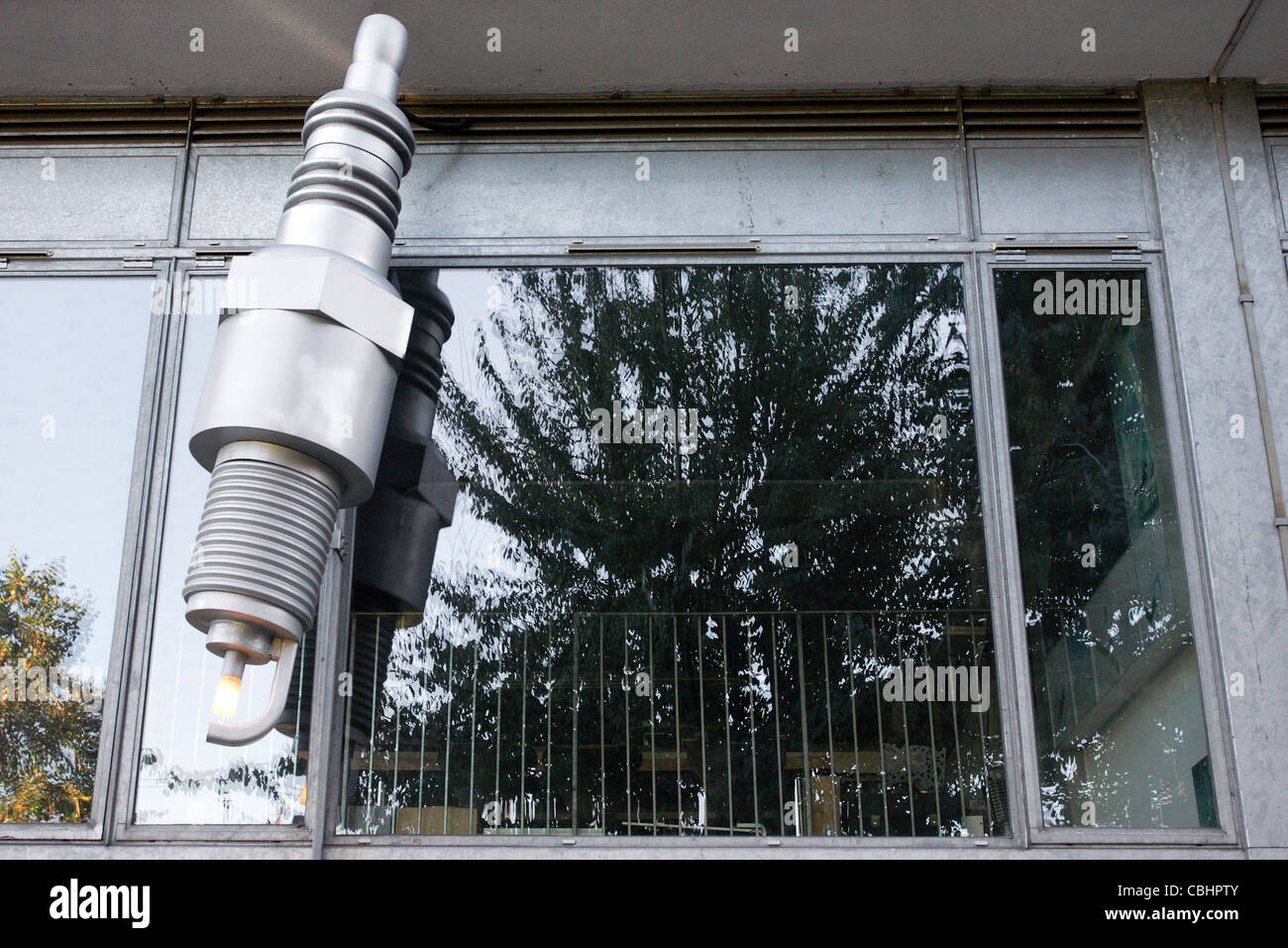 Big spark plug hi-res stock photography and images - Alamy