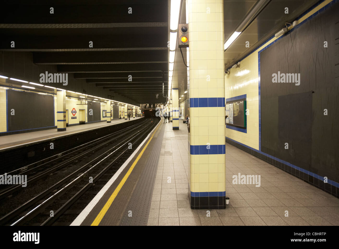 Aldgate station hi-res stock photography and images - Alamy